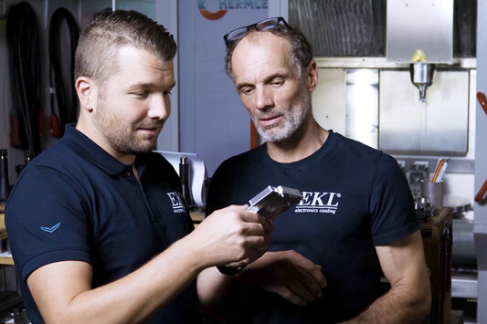 EKL Kundenspezifische Kühlkörper / Customised Heat Sinks